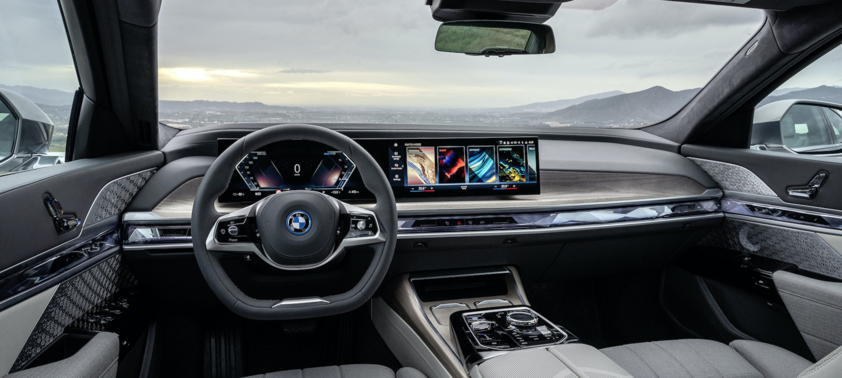 BMW 7. sērija pirmoreiz būs pieejama trīs dažādu dzinēju komplektācijās